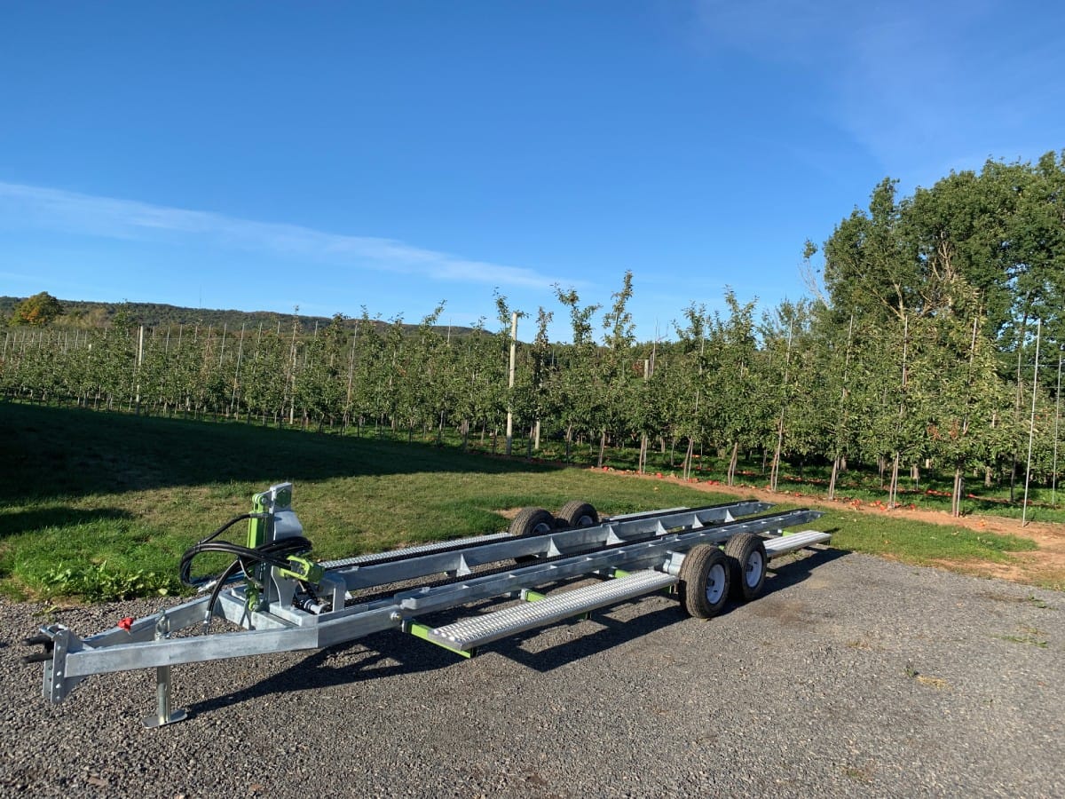 APPLE BIN TRAILER – MODEL 1 - Eastern manufacturing and design